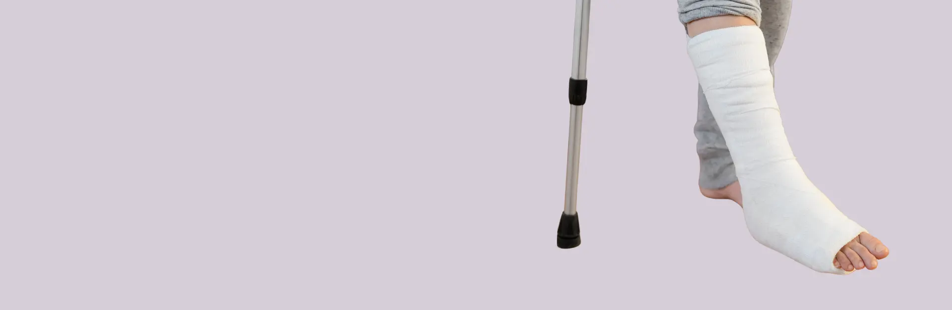 Emergency Compound Lower Limb Fracture Treatment - Cutis Hospital ...