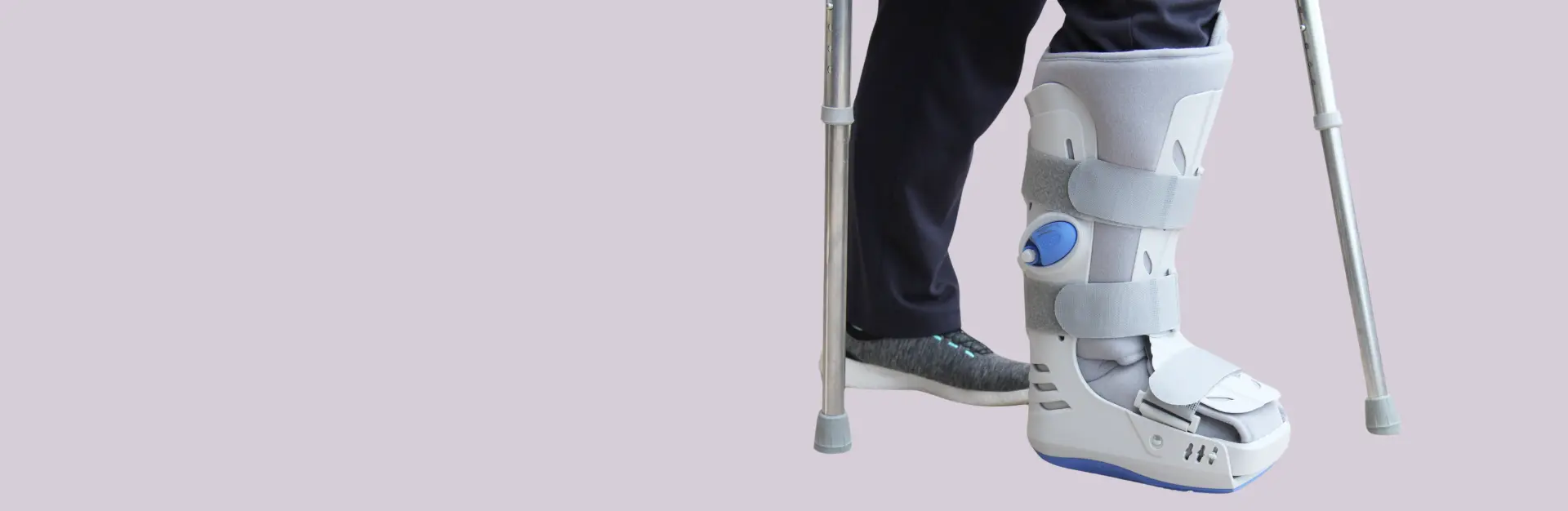 Emergency Compound Lower Limb Fracture Treatment - Cutis Hospital ...